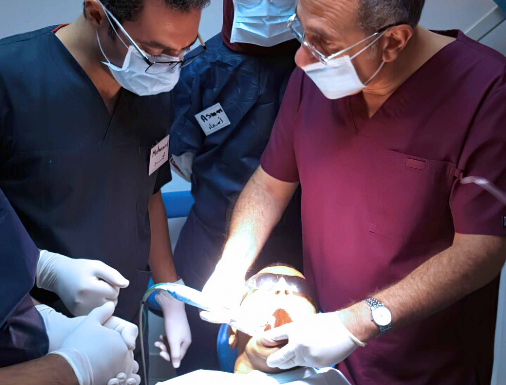 An introduction to dental implants - Dentistry.co.uk