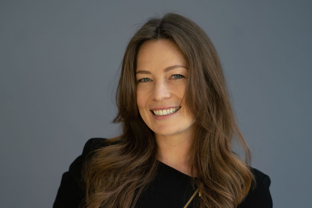 Cat Edney - Dentistry.co.uk