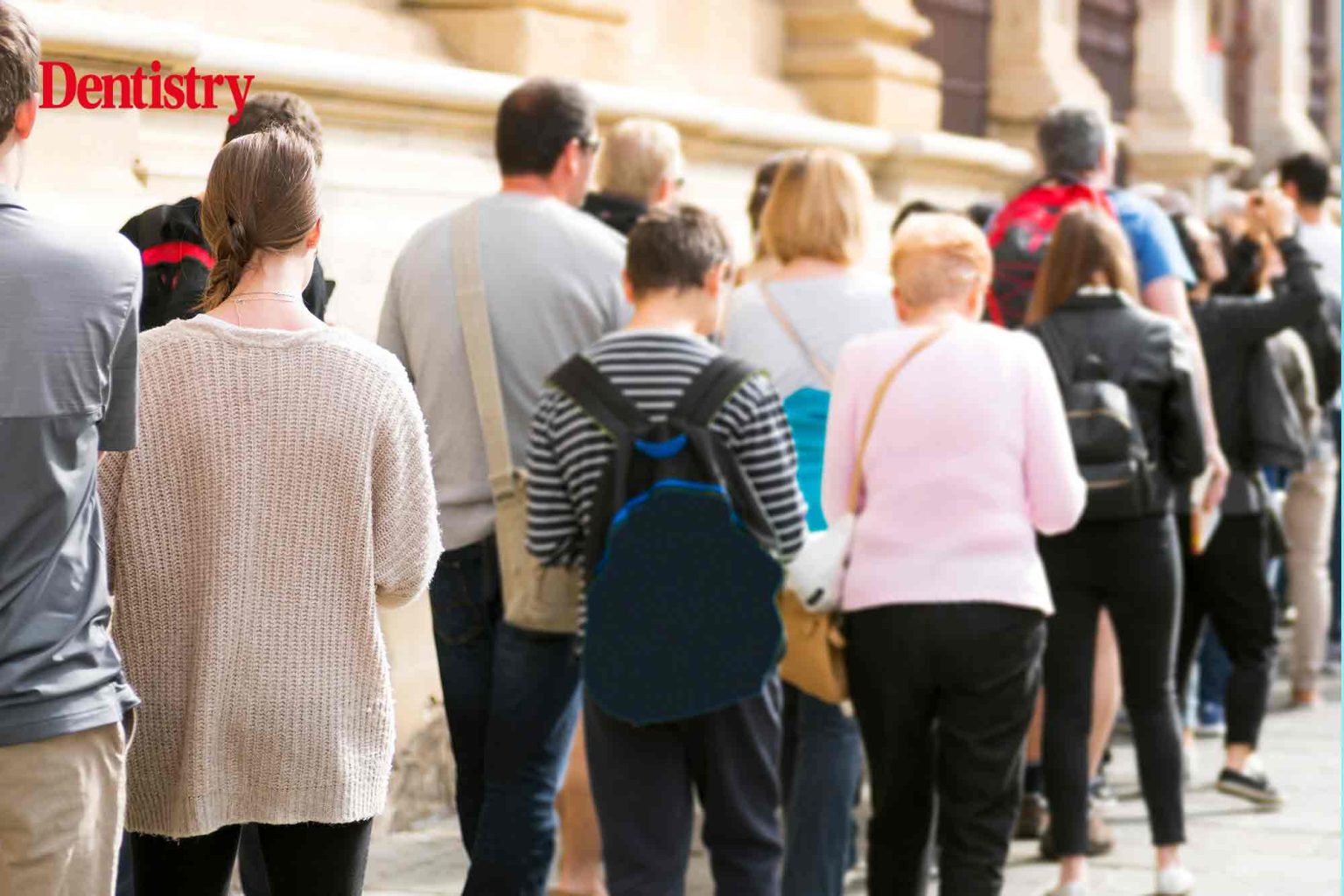 Police break up queues of people seeking NHS dental care - Dentistry