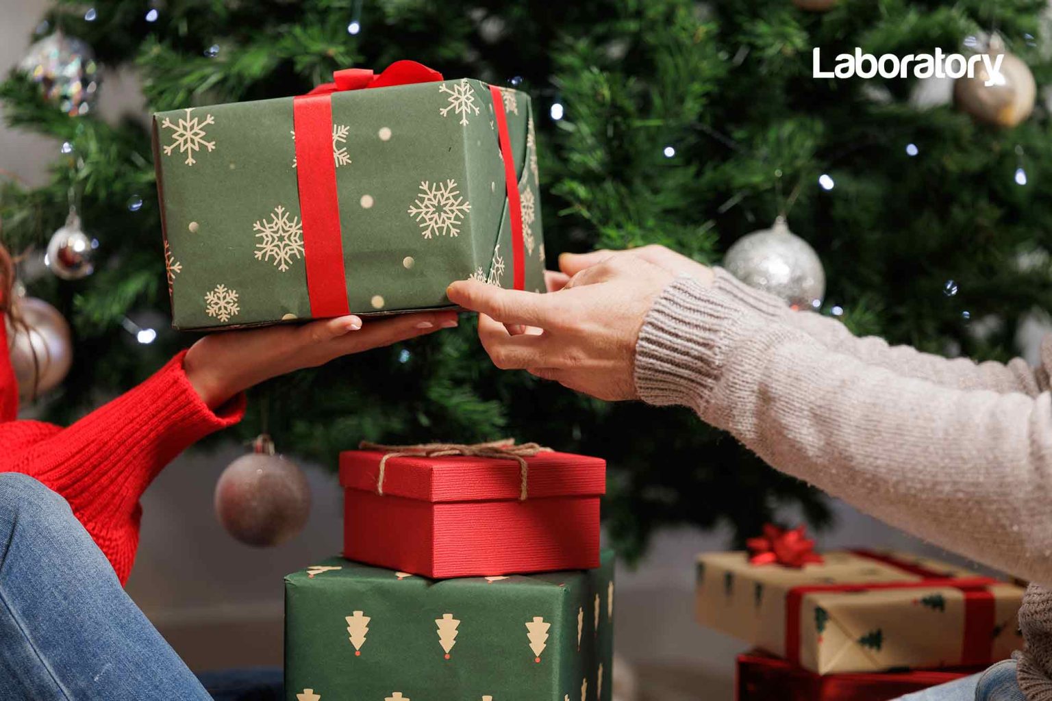 Managing Christmas in the dental lab - Dentistry