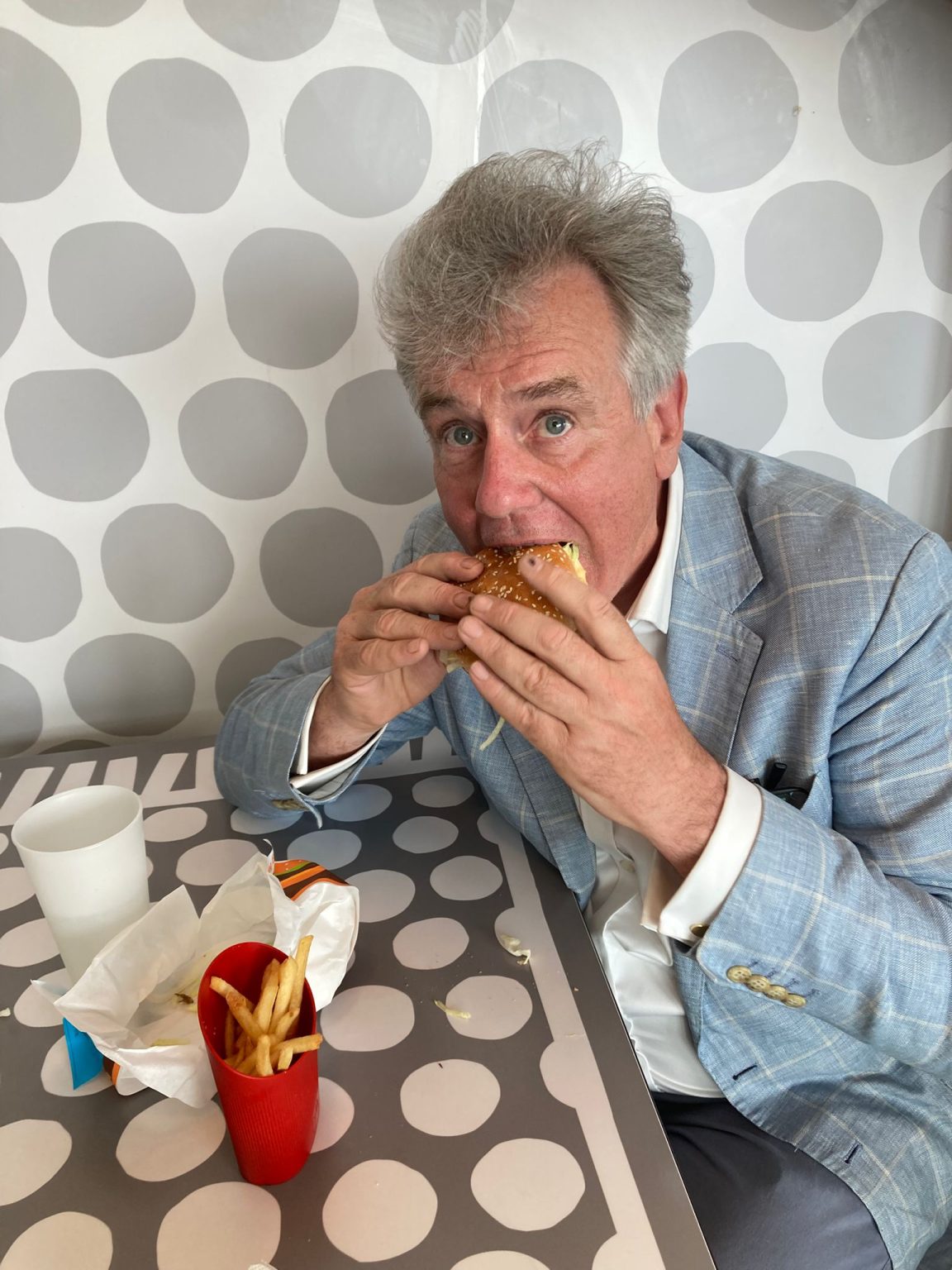 Dentists working at McDonald’s due to ORE struggles - Dentistry
